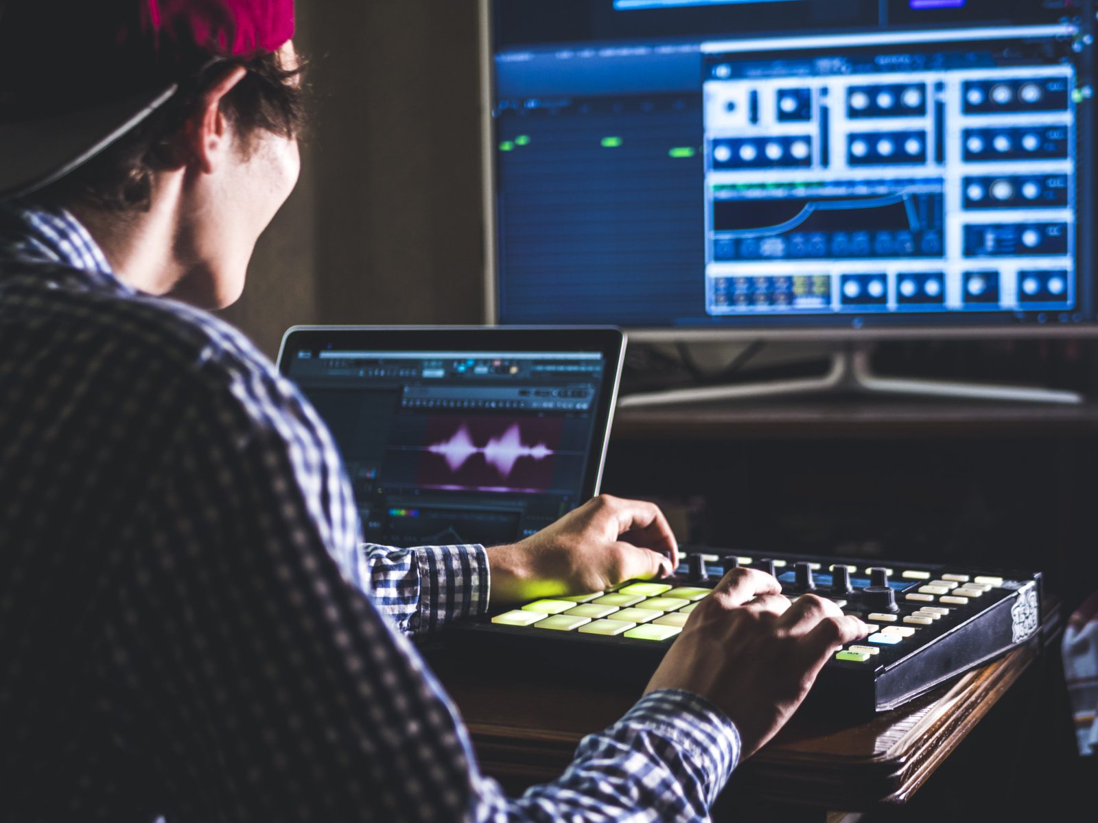 The Ultimate Guide on How to Finish Your Music - EDM Tips